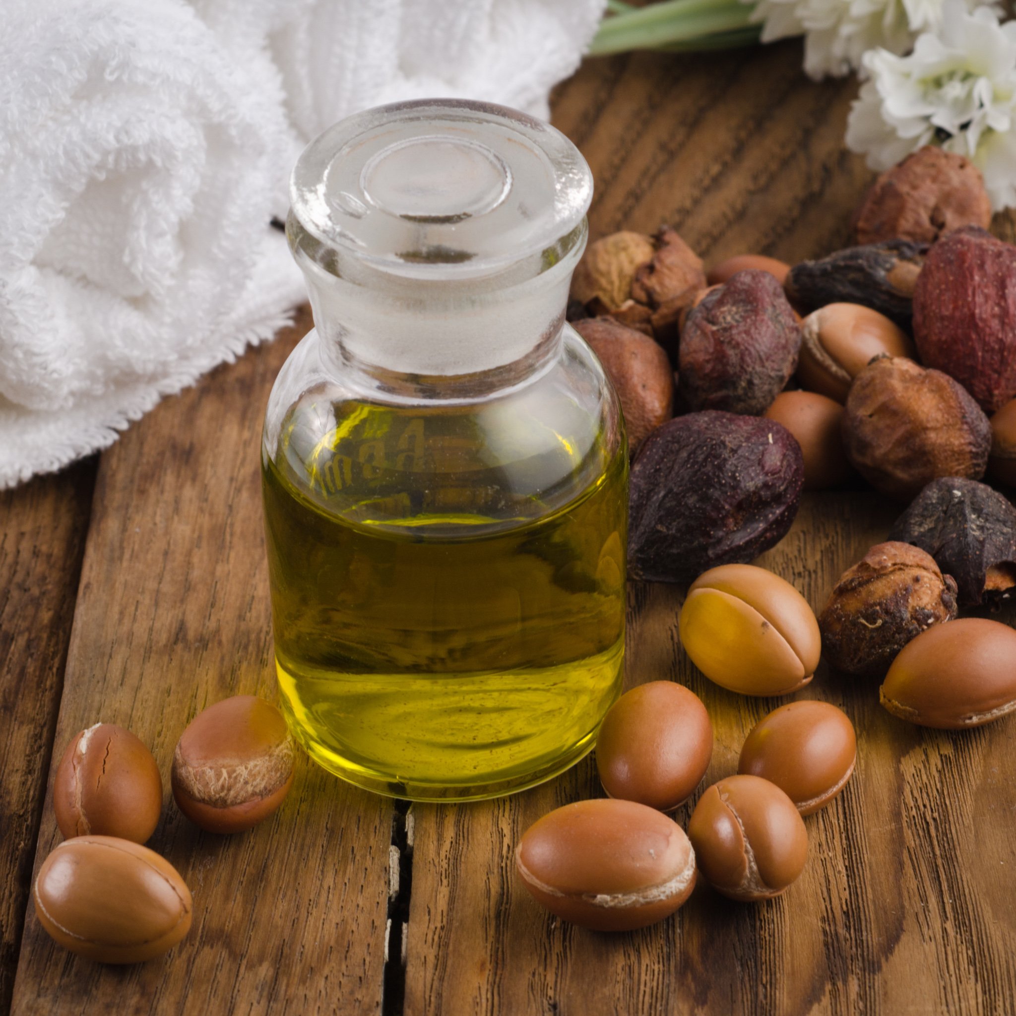The Ultimate Guide to Argan Oil Men's Grooming With 29 Awesome Products